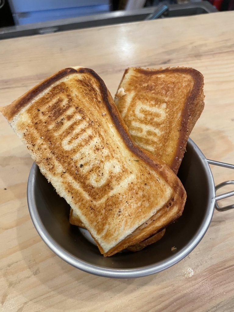 Outdoor cafe sotoffice | 四万十川観光入り口の町 一般社団法人 四万十町観光協会